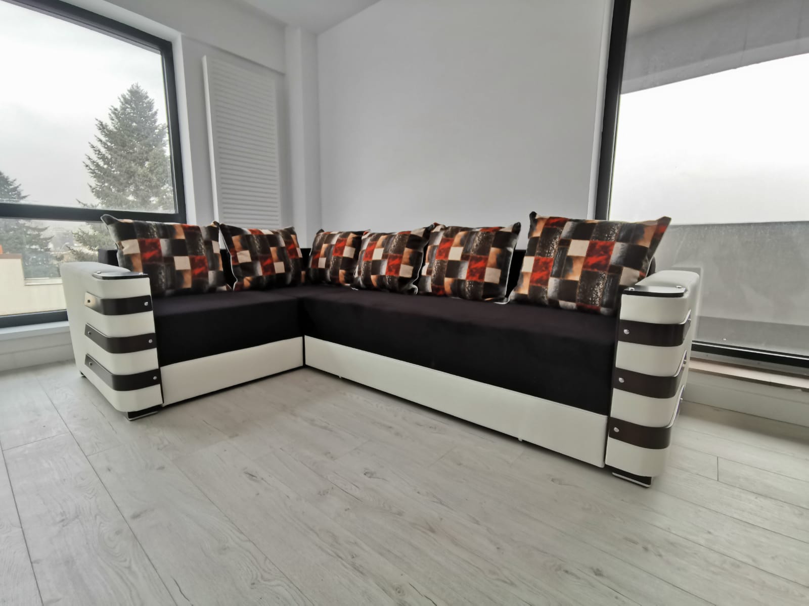 Lucrari efectuate - canapele, colțare, paturi. - Colțare